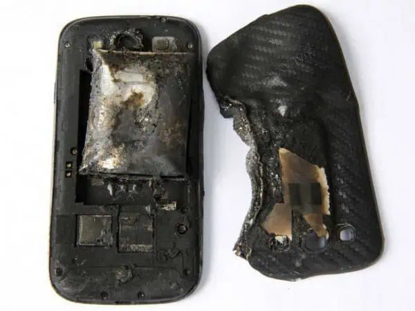 Samsung Galaxy: It's so hot, it's on fire! - KnowTechie