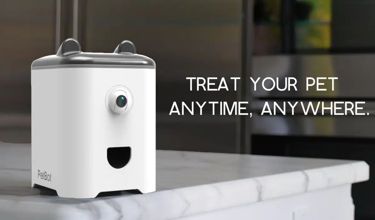 PetBot creates a new breed of pictures: The “Pet Selfie” | KnowTechie