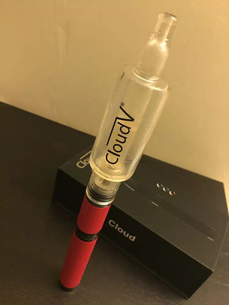 Review: The Cloud V Phantom Premium Portable Vaporizer | KnowTechie