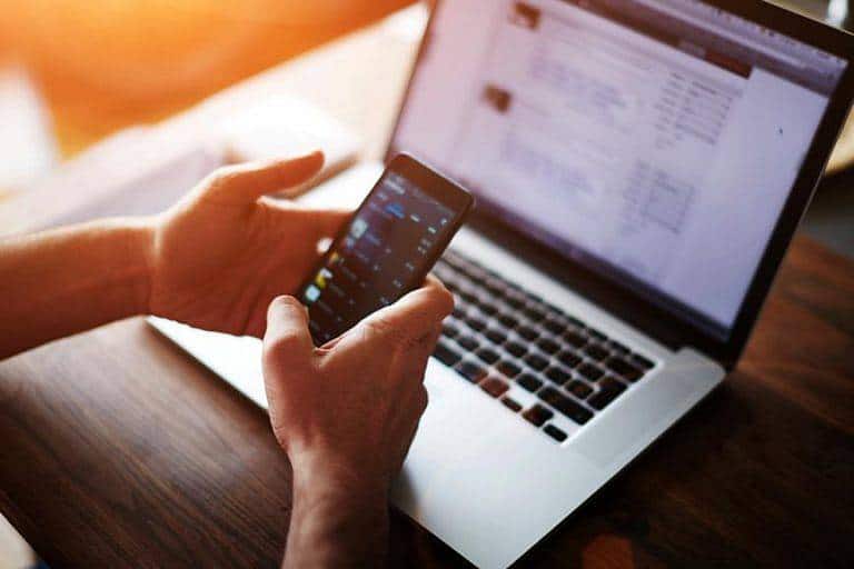 How to receive smartphone notifications on your laptop | KnowTechie