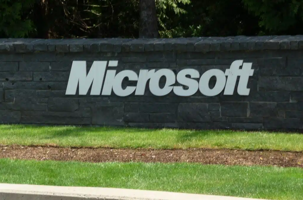 Microsoft SQL Server to launch next month | KnowTechie