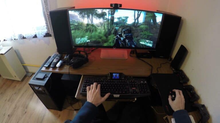 The top 4 reasons you should play video games on a PC | KnowTechie