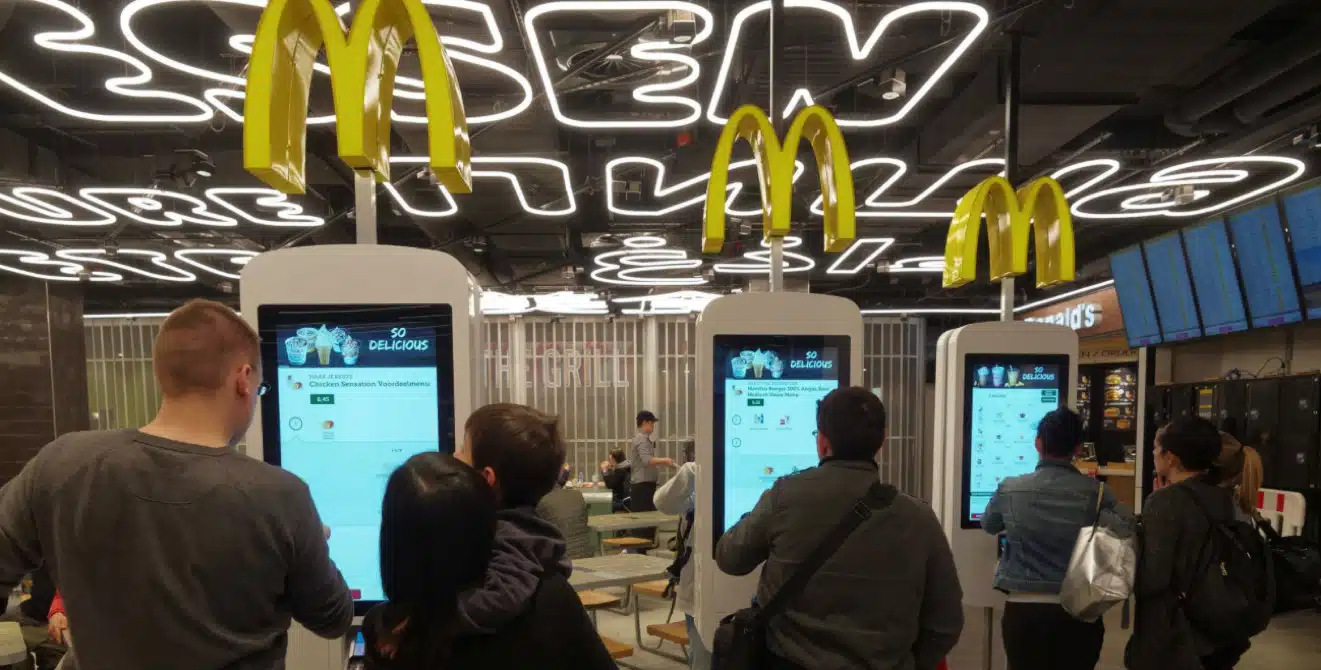 McDonald's has a new ATM in Boston that spits out Big Macs - KnowTechie