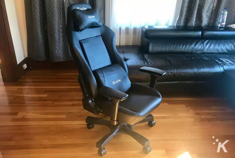 Review: Clutch Chairz Shift Series Alpha gaming chair