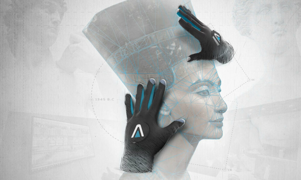 This VR exhibit enables the blind to 'see' art with haptic gloves