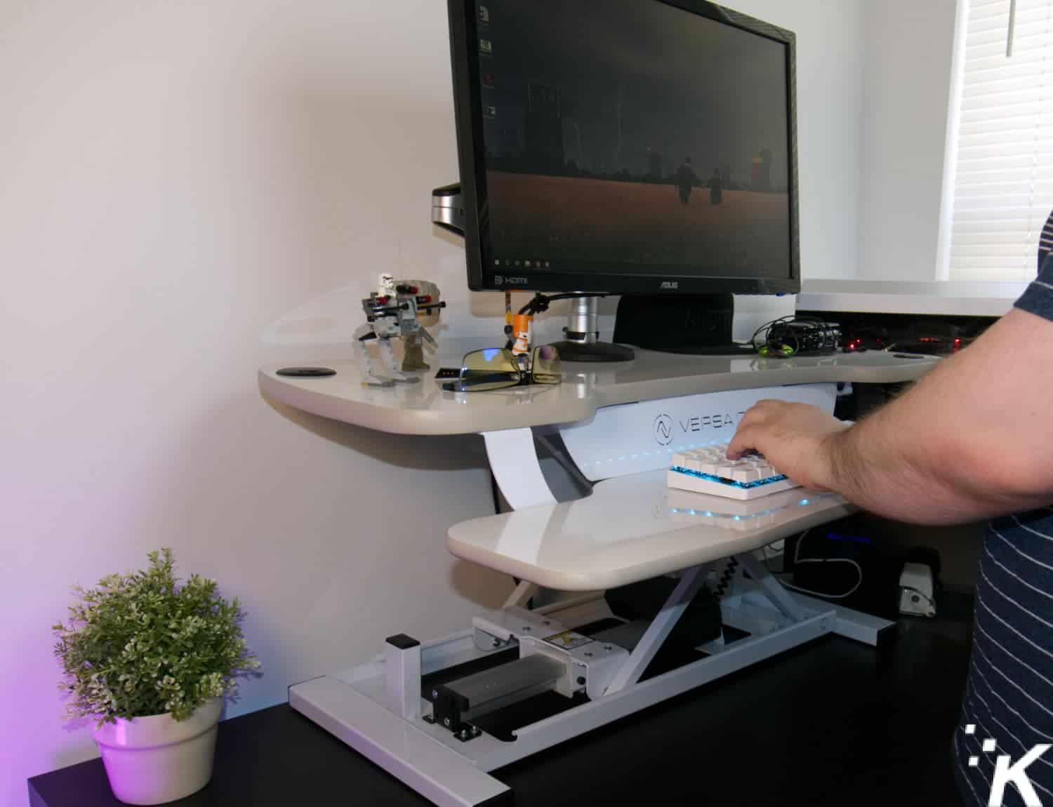 Review: Sit-to-Stand riser, Versadesk Power Pro