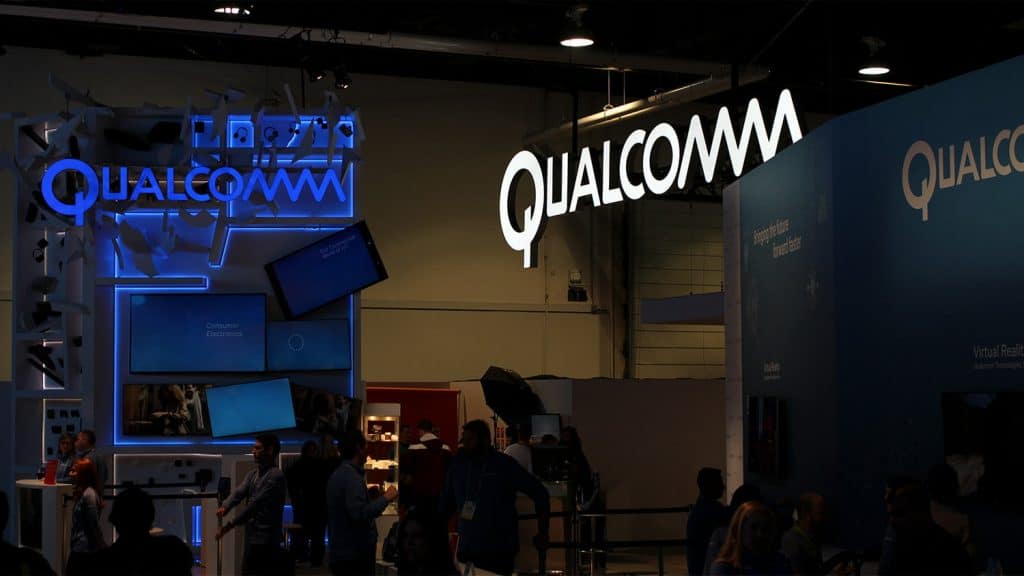 Qualcomm's new headphone chip will make wireless headphones better than ...