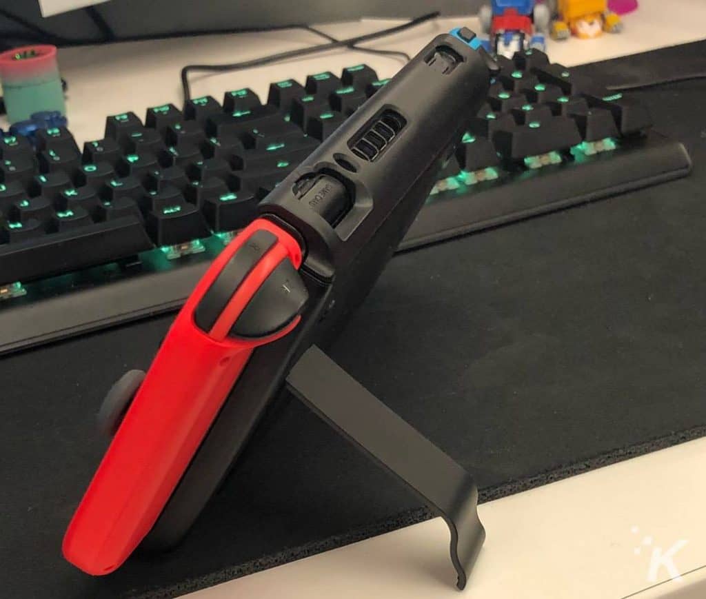 Review: Nyko Power Pak for the Nintendo Switch | KnowTechie
