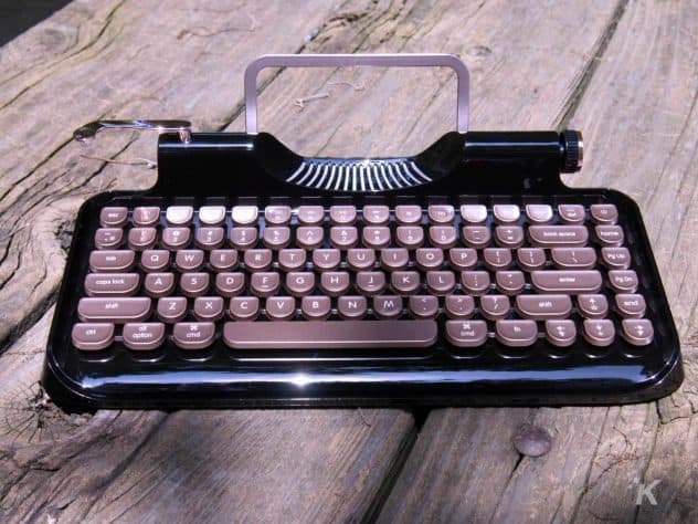 Review: KnewKey Rymek - a retro-styled mechanical keyboard