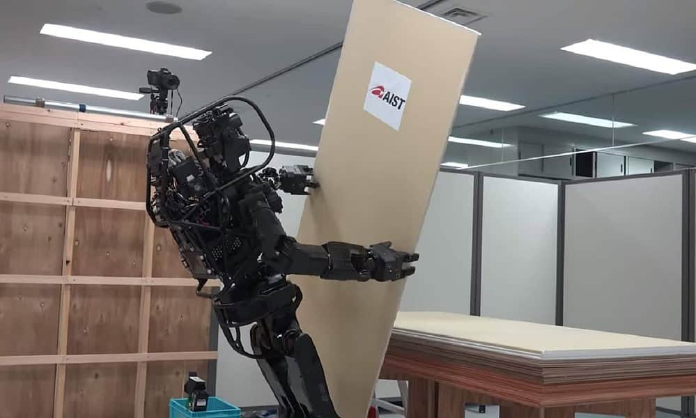 This humanoid robot from Japan can help you hang drywall