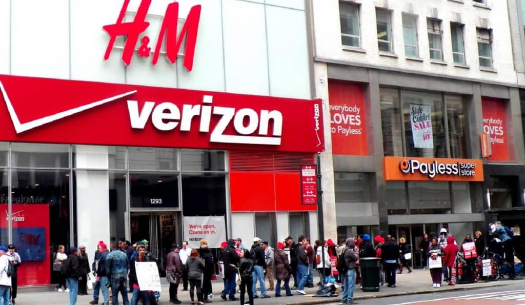 Verizon just launched a 5G home internet service that isn't really 5G