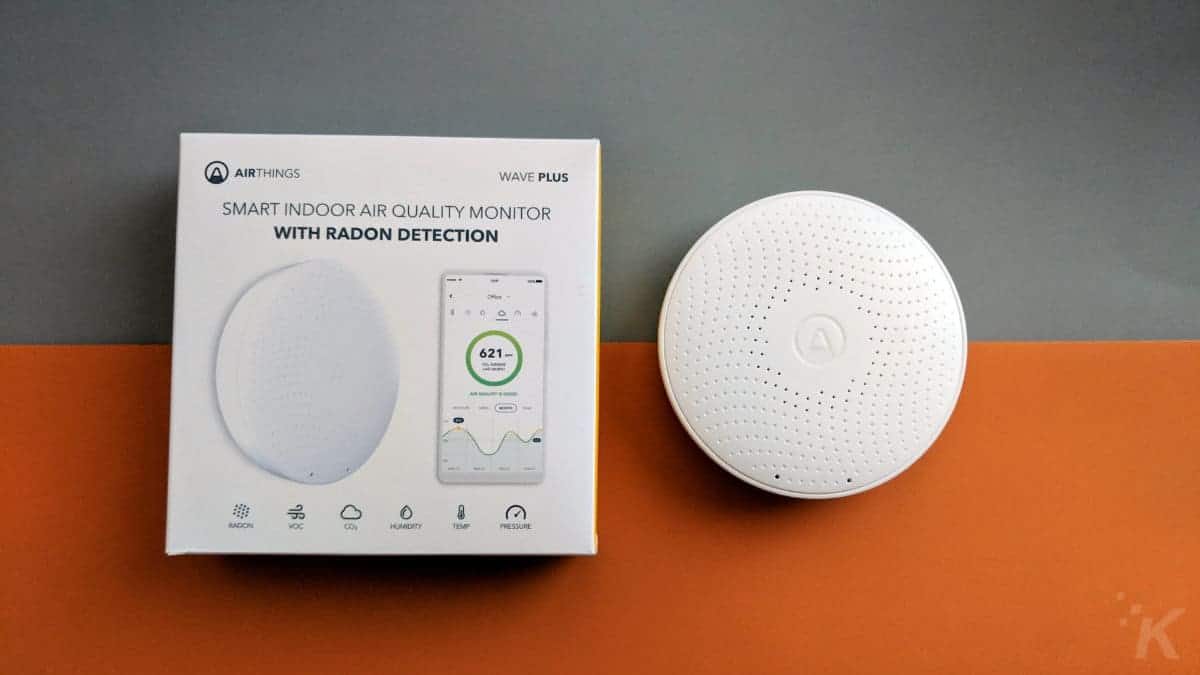 Review: Airthings Wave Plus - Indoor Air monitoring made easy