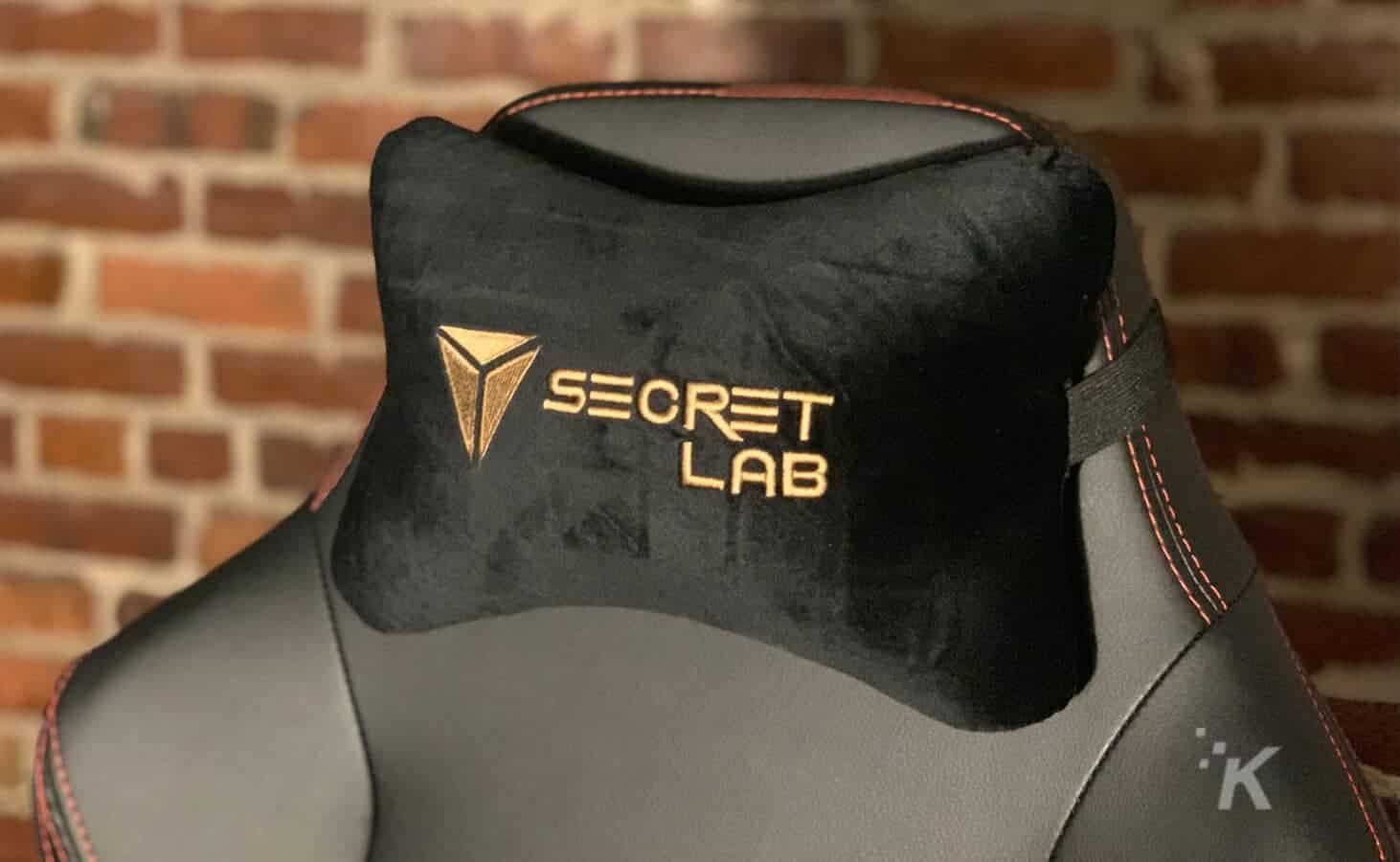 Review: Secretlab TITAN 2020 - your butt and back will thank you