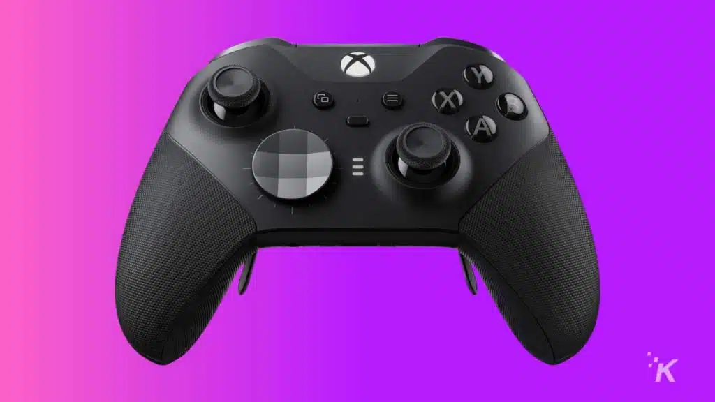 The best Xbox controllers (2024) | KnowTechie