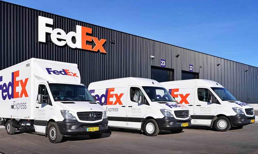 PSA: There’s a new FedEx text message scam making the rounds