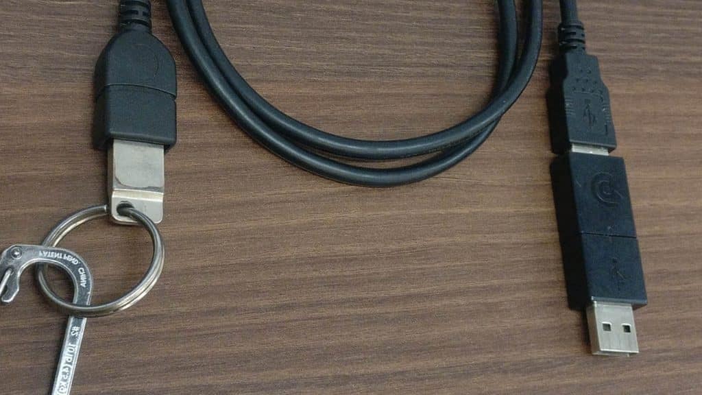 This USB cable can kill your Linux laptop if it's stolen while you're ...