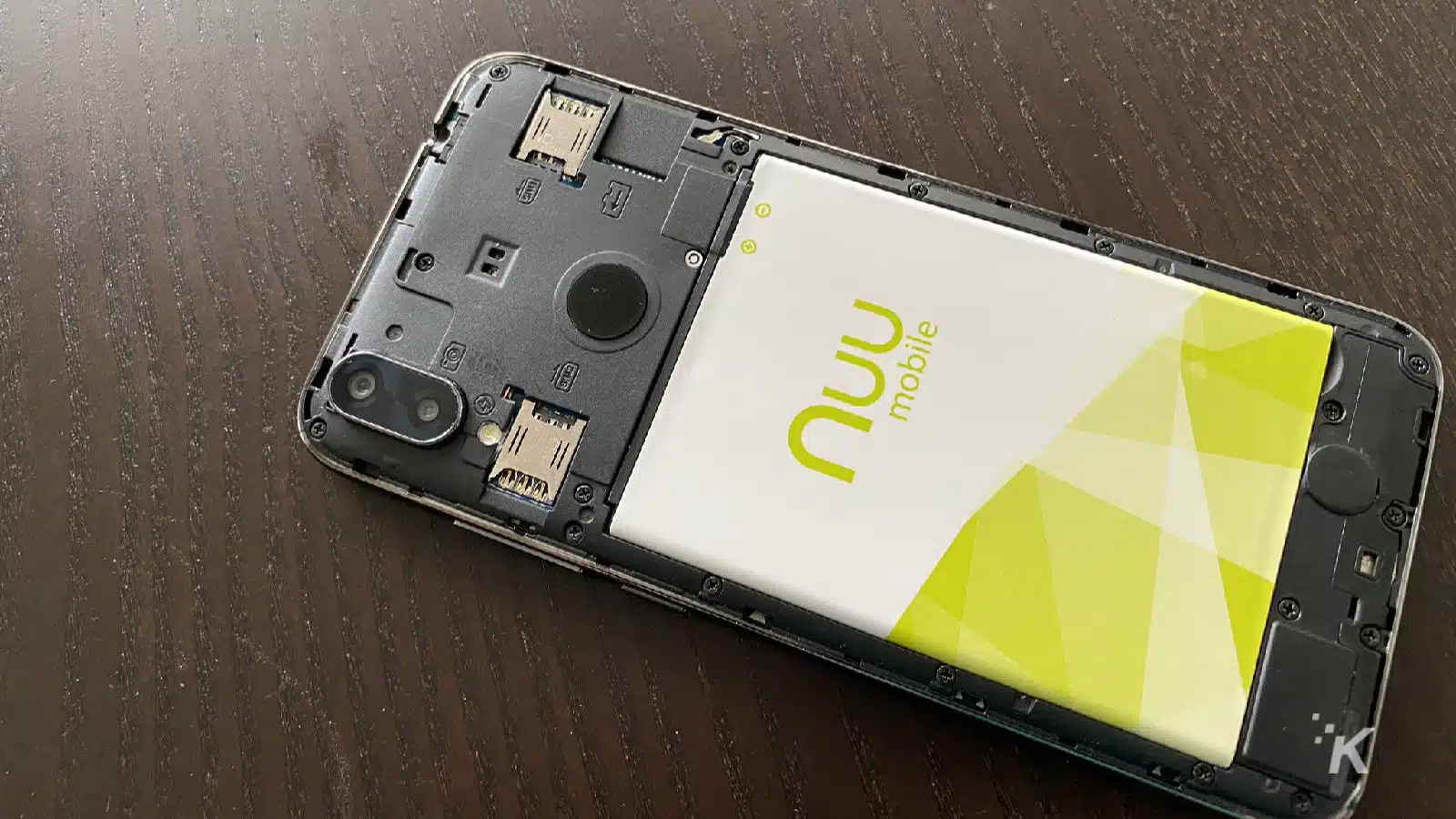 Review: Nuu Mobile X6 smartphone - perfect for mobile game streaming