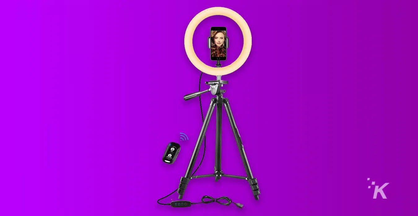 The best Twitch streaming gear you can get for under $100