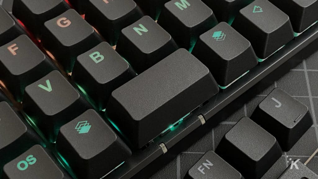 Review: Planck EZ ergonomic keyboard - unique shape, great feel