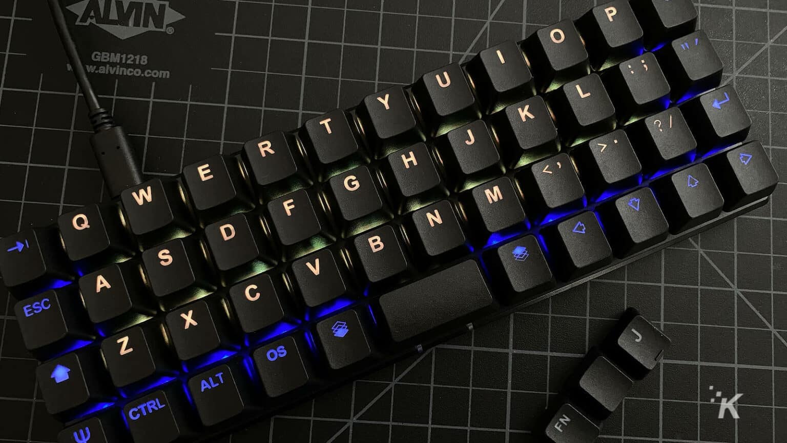 Review: Planck EZ ergonomic keyboard - unique shape, great feel