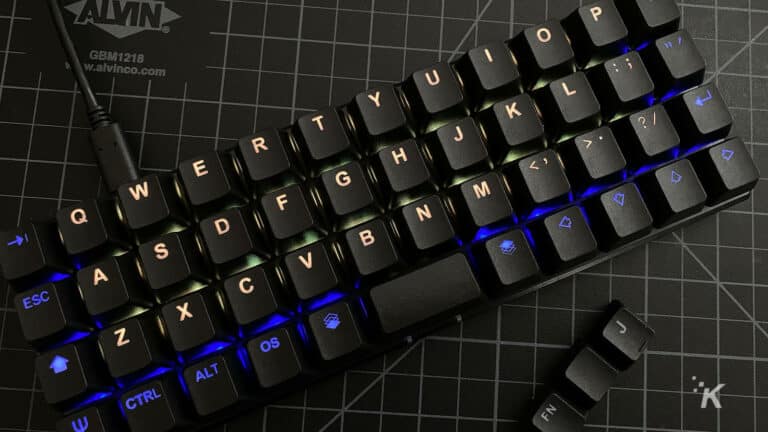 Review: Planck EZ ergonomic keyboard - unique shape, great feel