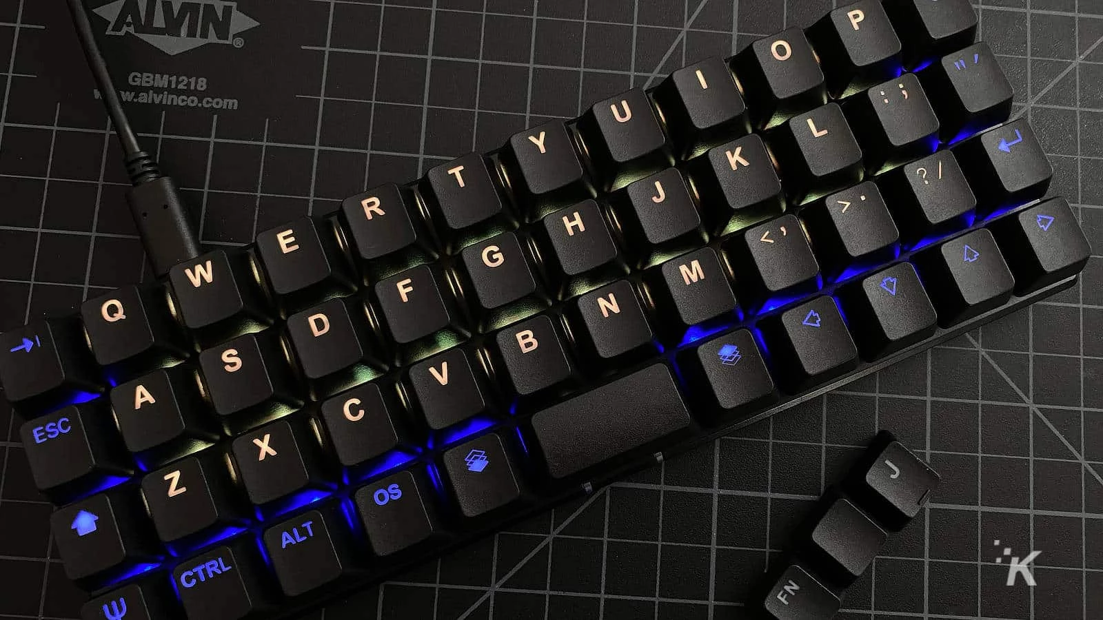 Review: Planck EZ ergonomic keyboard - unique shape, great feel