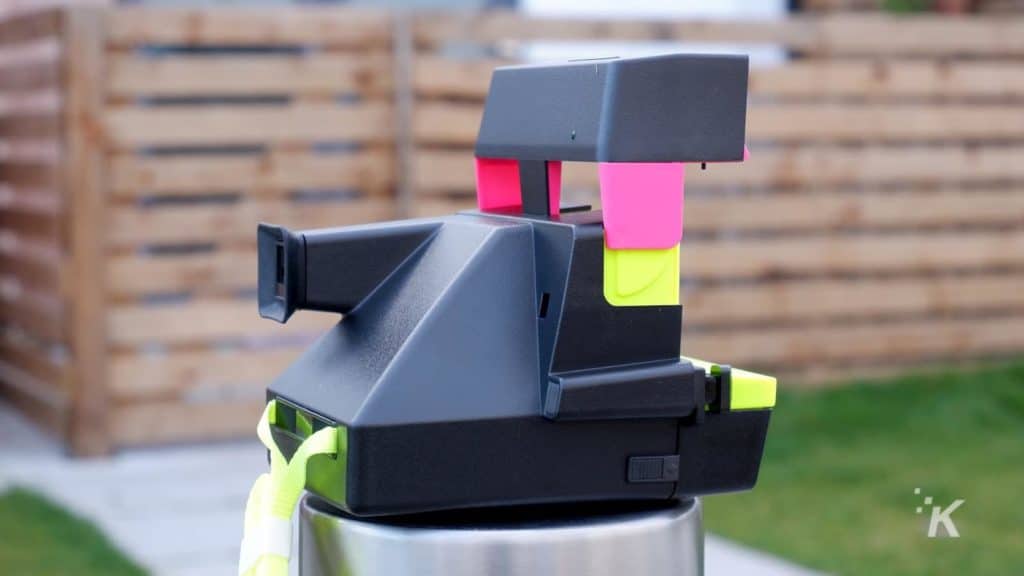 Review: The VNYL Cam - a solid instant camera | KnowTechie