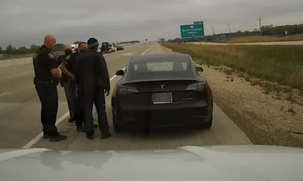 Video shows a Tesla driver being pulled over for driving while asleep
