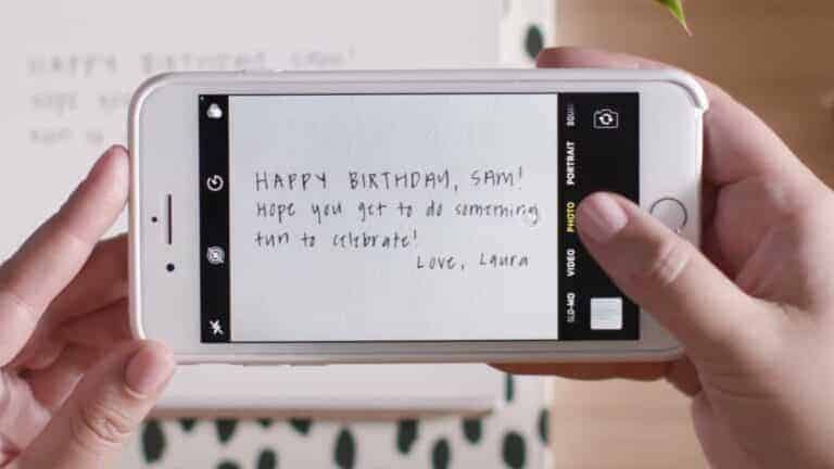 Hallmark's new service lets you send personalized cards from your phone