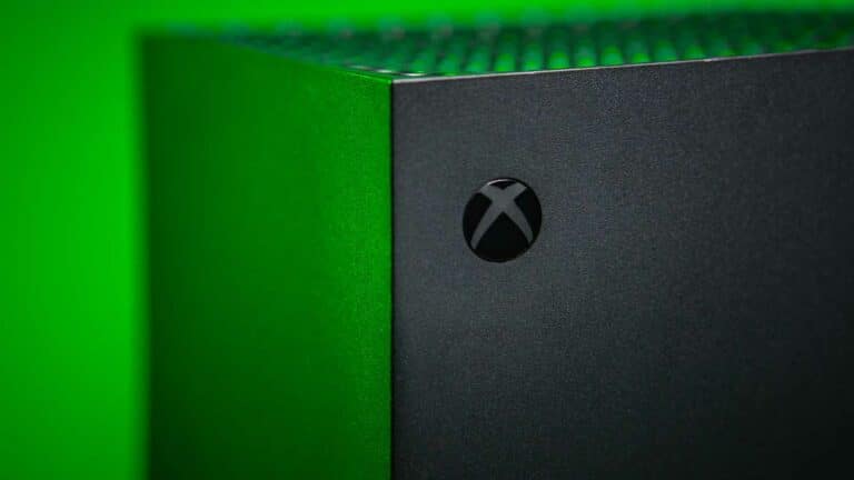 Can the Xbox Series X lay on its side? | KnowTechie