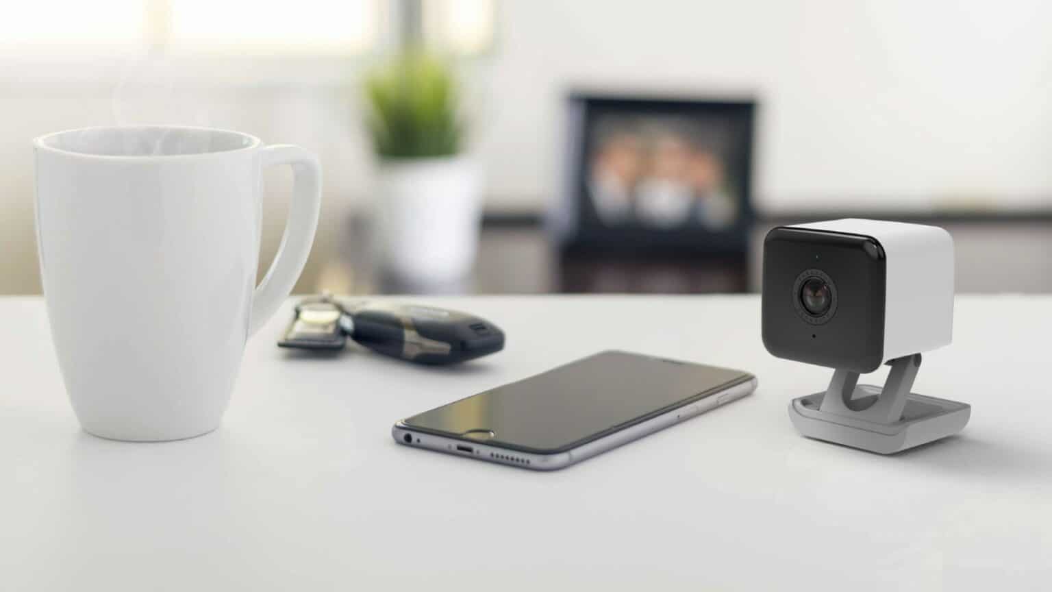 Kangaroo's new security camera can go anywhere you need it