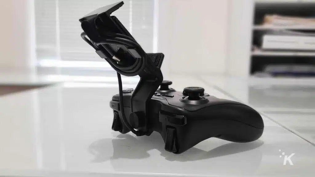 Review: Rotor Riot mobile wired gaming controller