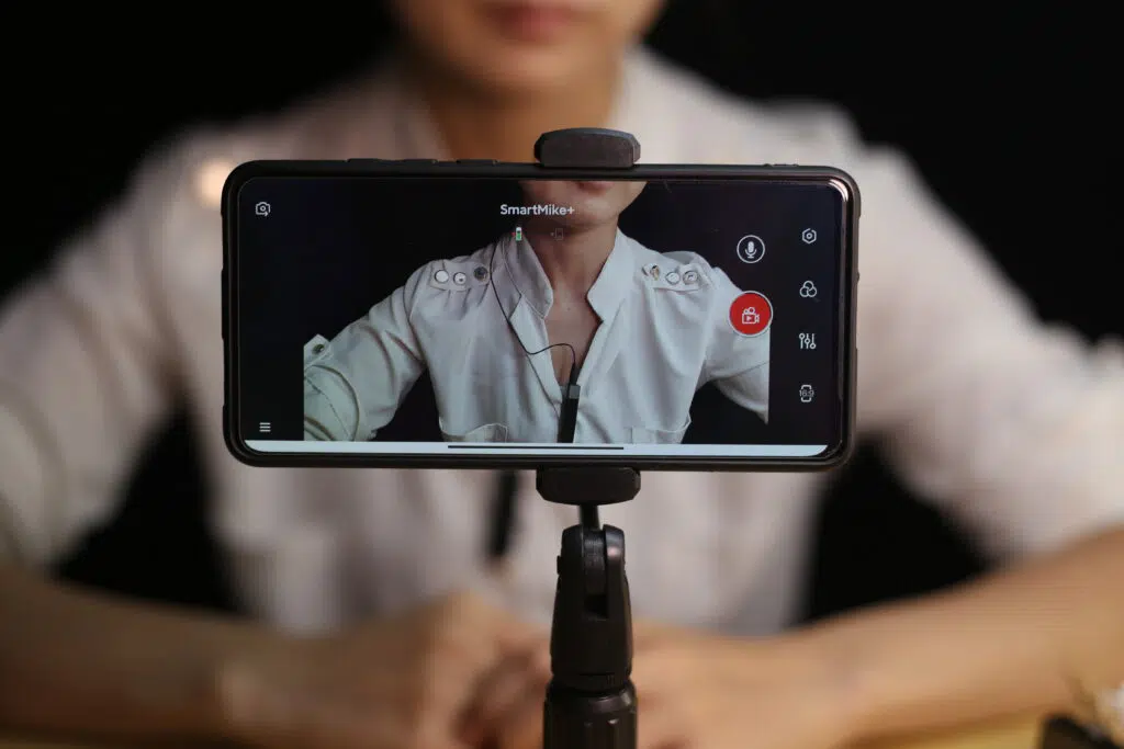 Is SmartMike+ the best wireless lavalier microphone for smartphones?