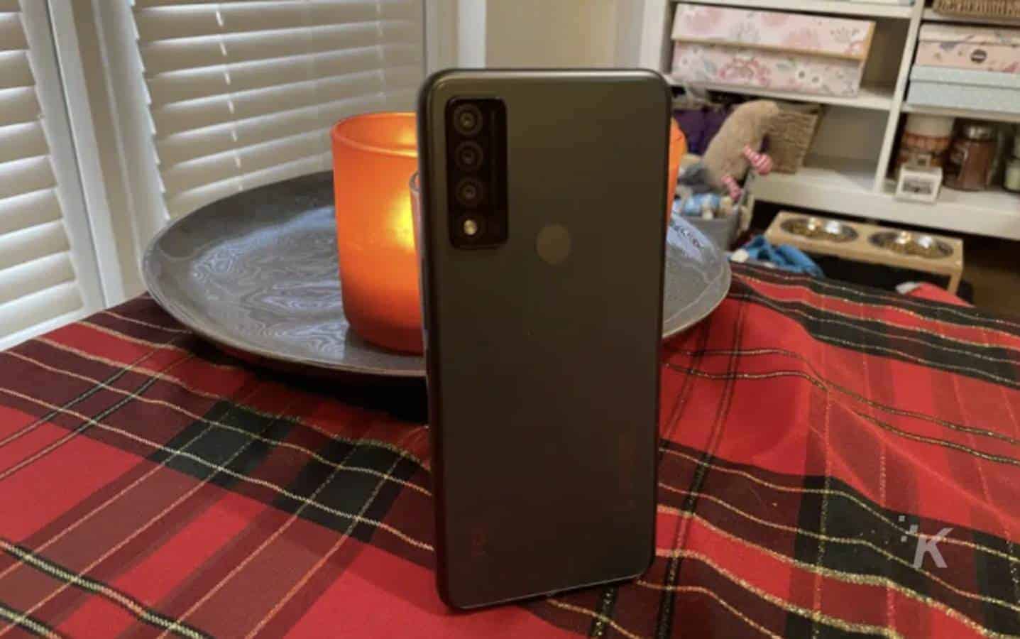 Review: TCL 20 R 5G – it's just enough phone for most people