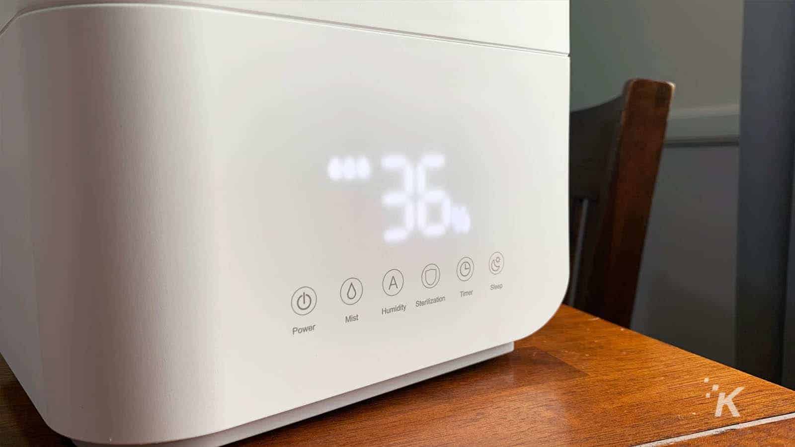 The Milin Cool Mist Humidifier is a great humidifier with an added features