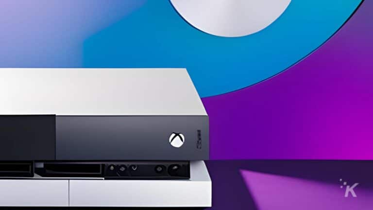 Can the Xbox Series X play Blu-ray movies? | KnowTechie