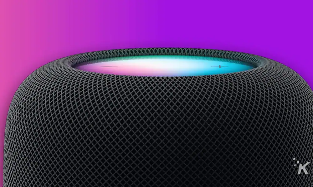 Leak shows an Apple HomePod with an LCD screen on the top