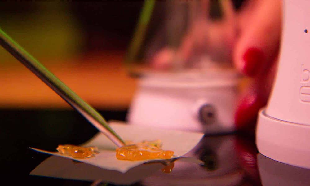 How to dab: everything you need to get started | KnowTechie