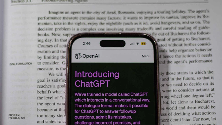 OpenAI makes ChatGPT's free version available without login | KnowTechie