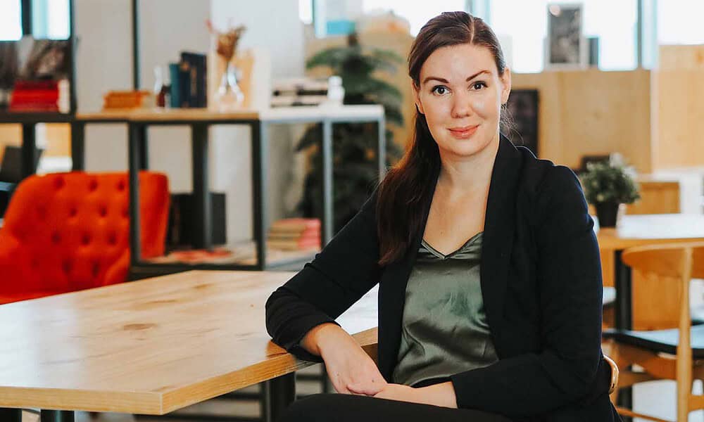 Is the return to the office truly inevitable in 2023? This company ...