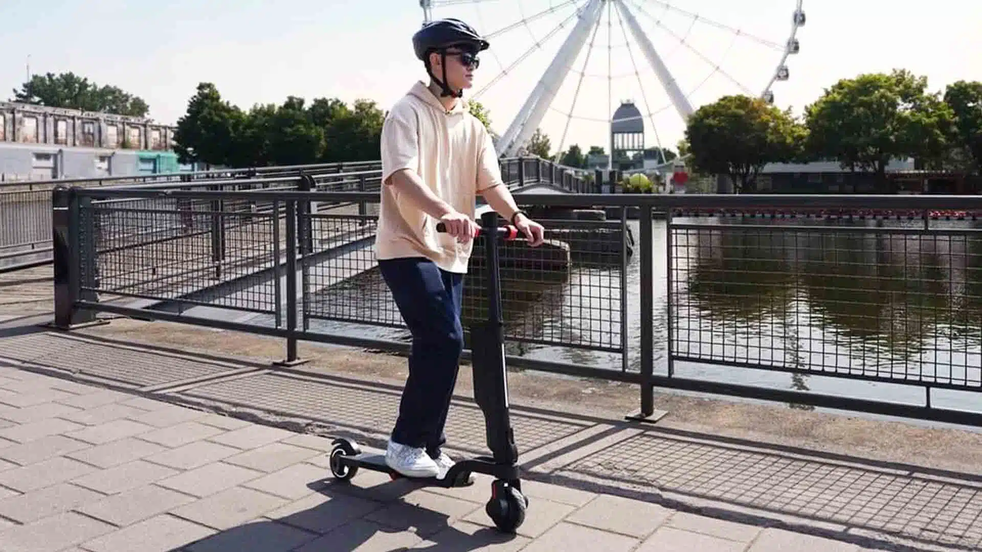 Dynamic Scooter's Model B: a compact, foldable E-Scooter for urban ...