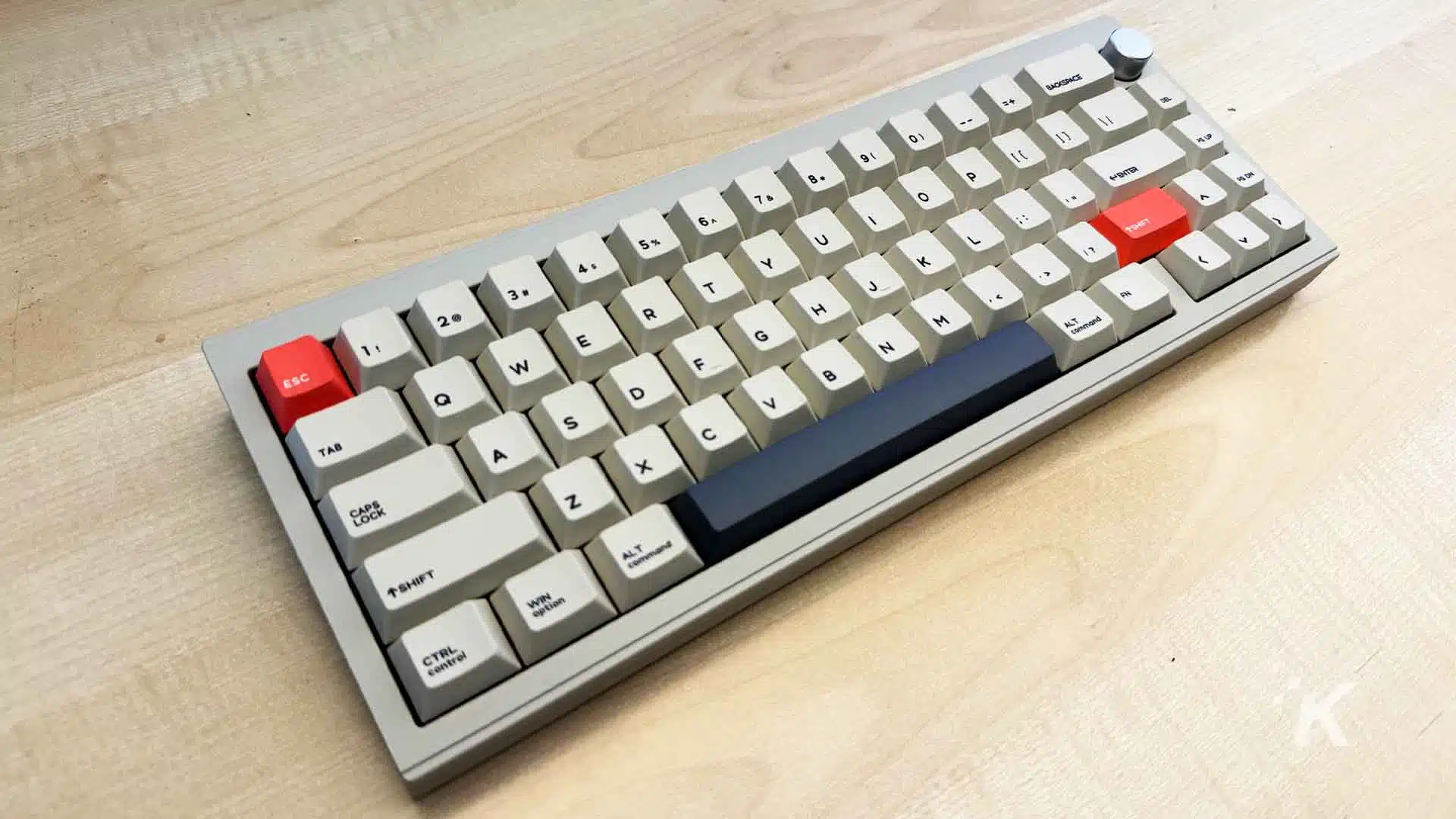 Elevate your gaming w/ the CIDOO V65 V2 mechanical keyboard | KnowTechie