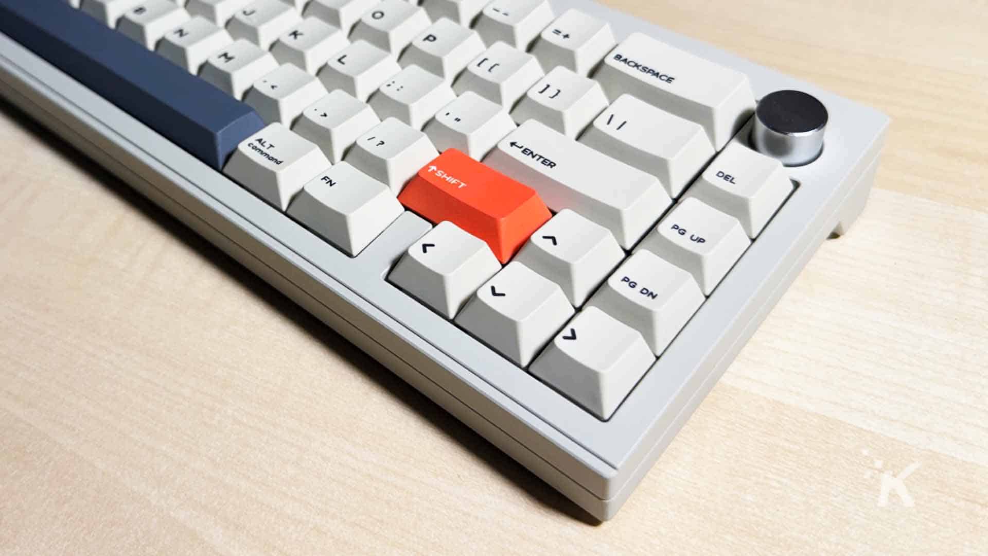 Elevate your gaming w/ the CIDOO V65 V2 mechanical keyboard | KnowTechie