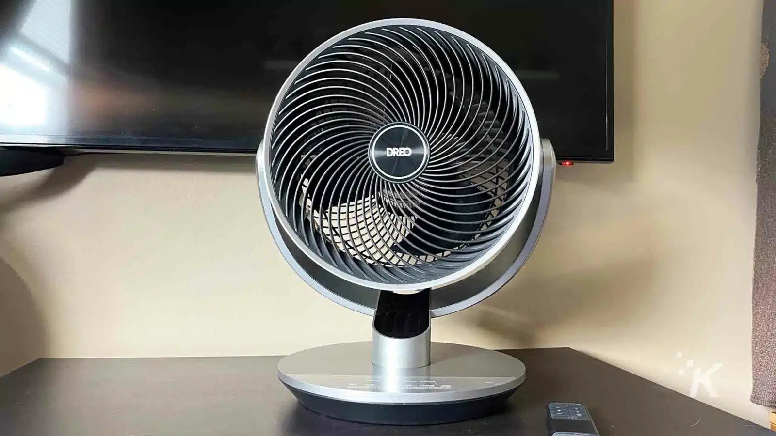 Dreo's Smart Fan whispers cooling comfort with cutting-edge tech ...