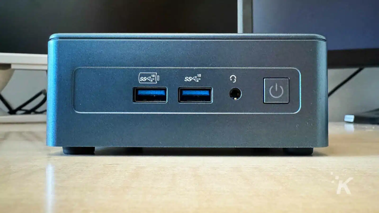 GEEKOM's Mini IT13 PC is small in size but big on power | KnowTechie