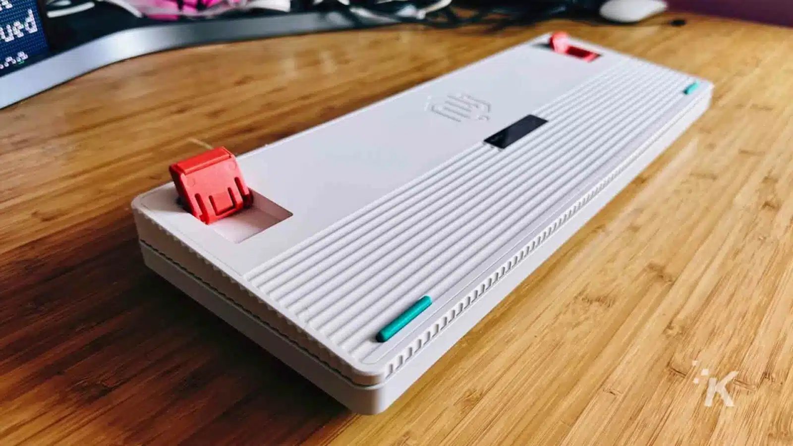 Review: Nuphy Halo96 wireless mechanical keyboard | KnowTechie