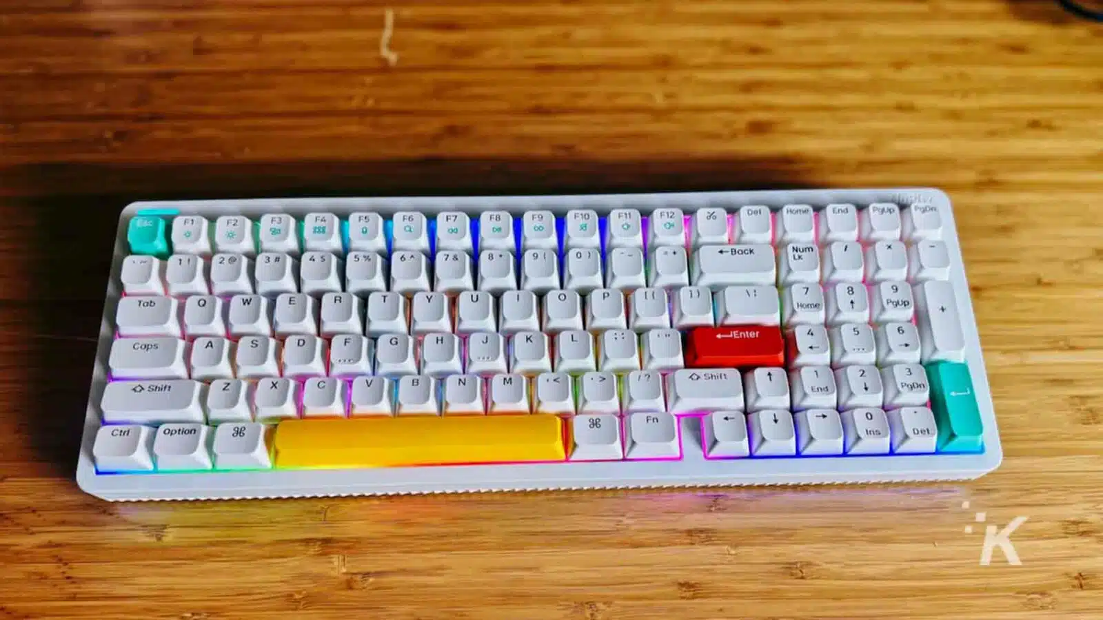 Review: Nuphy Halo96 wireless mechanical keyboard | KnowTechie