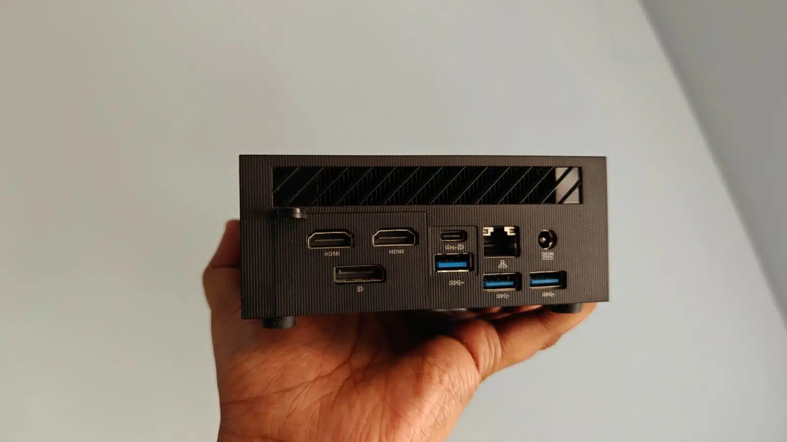 Review: GEEKOM AS6 Mini PC | KnowTechie