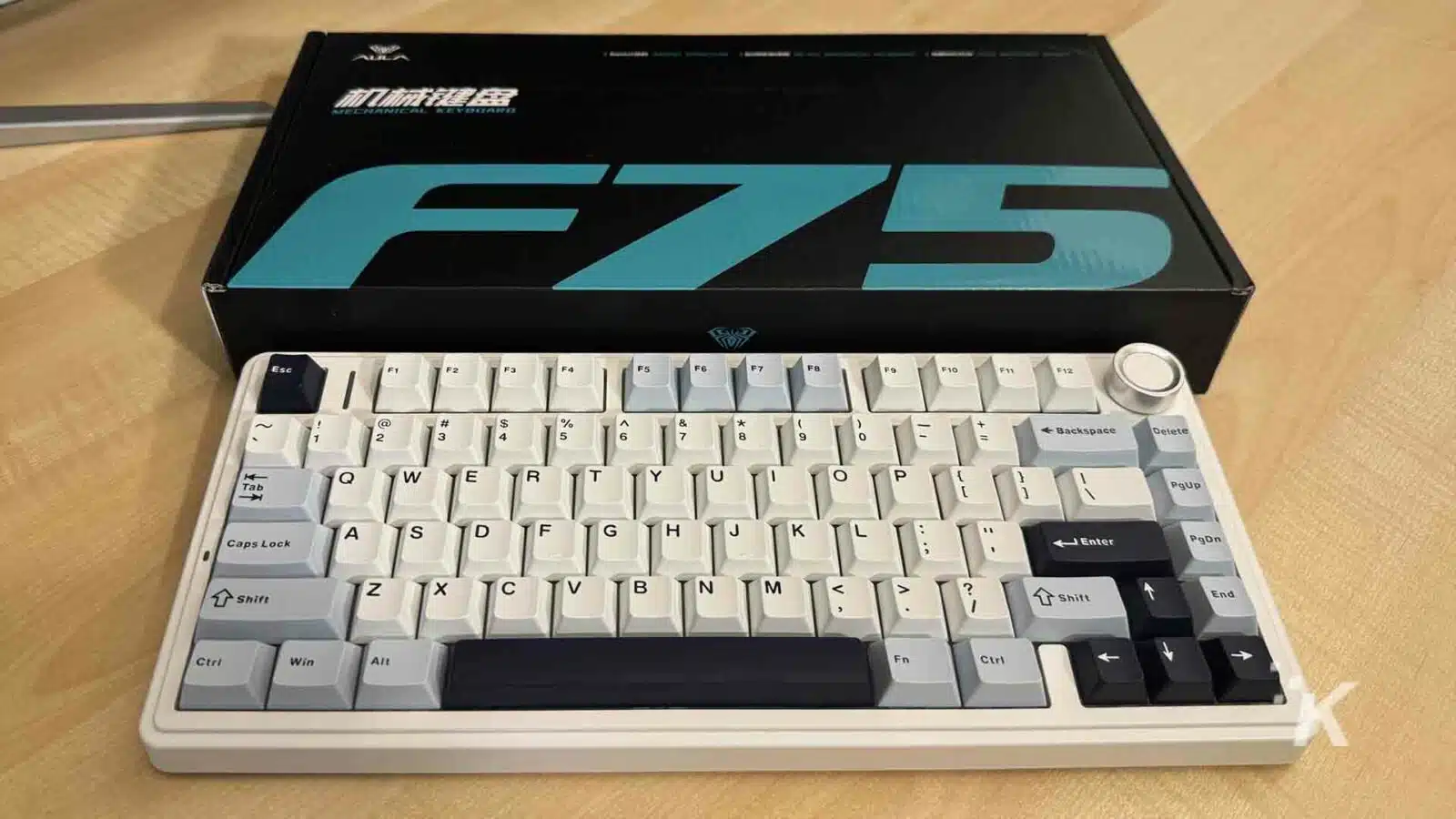 Aula F75 is a mechanical keyboard w/ multimedia control knob | KnowTechie