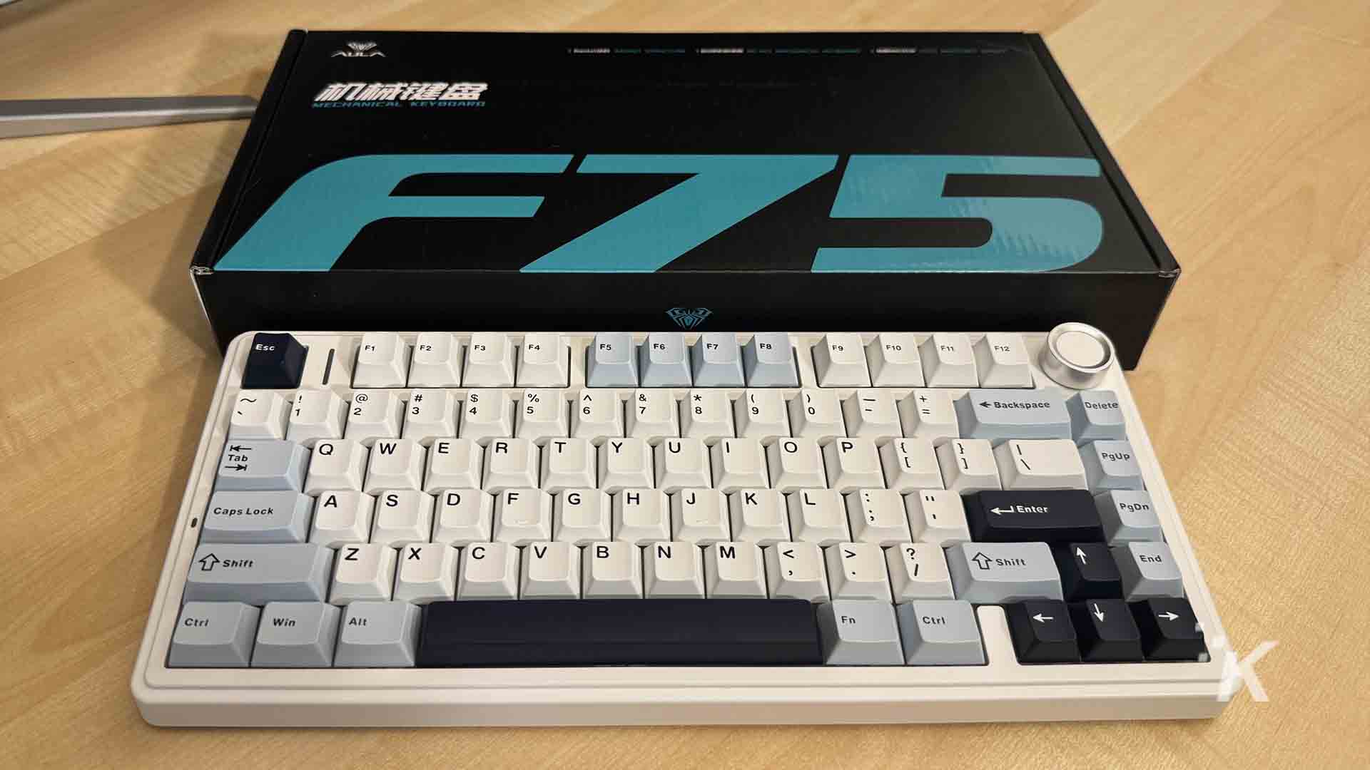 Aula F75 is a mechanical keyboard w/ multimedia control knob | KnowTechie